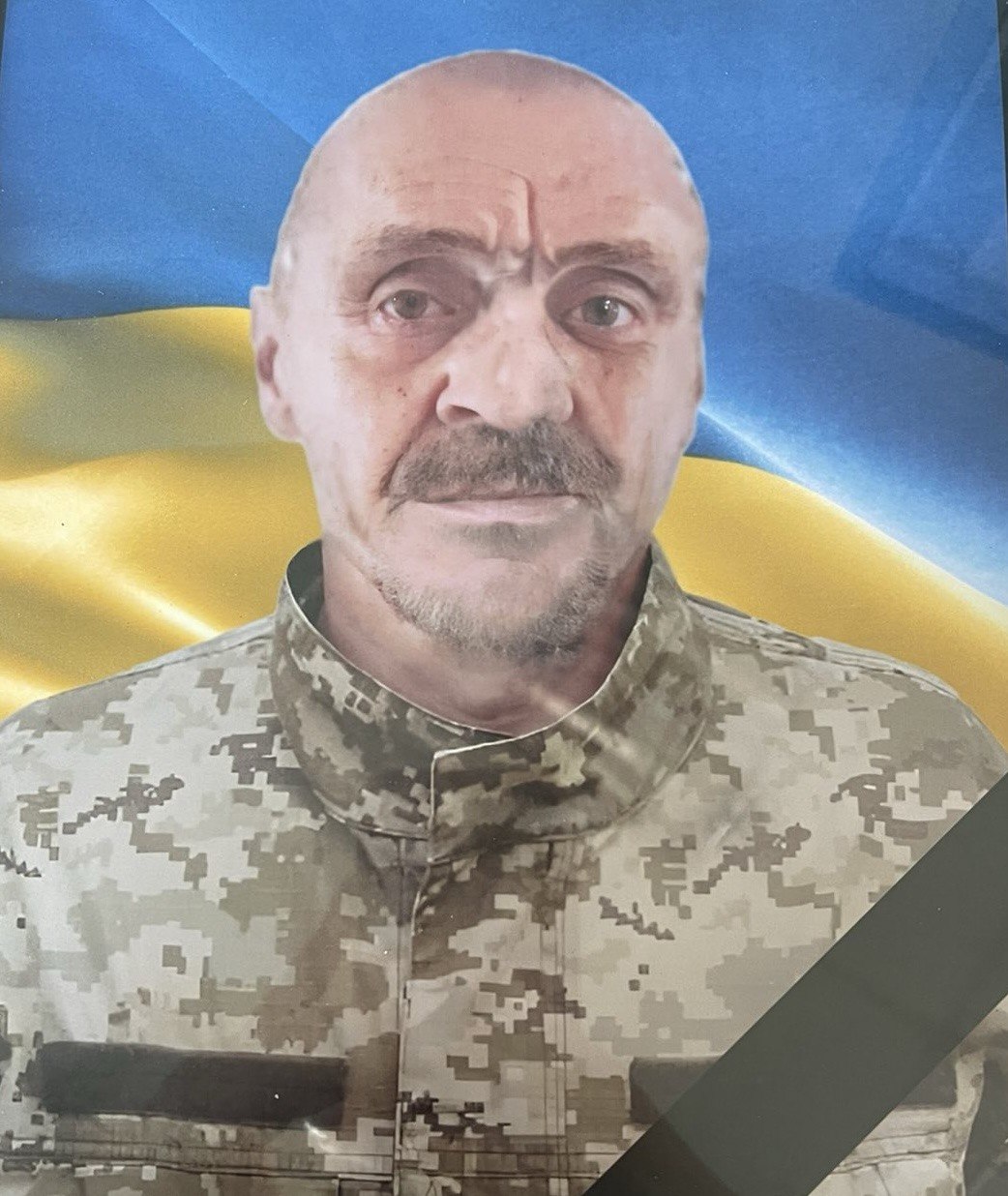 Трагічна звістка з фронту сколихнула серця закарпатці проведуть в останню дорогу полеглого